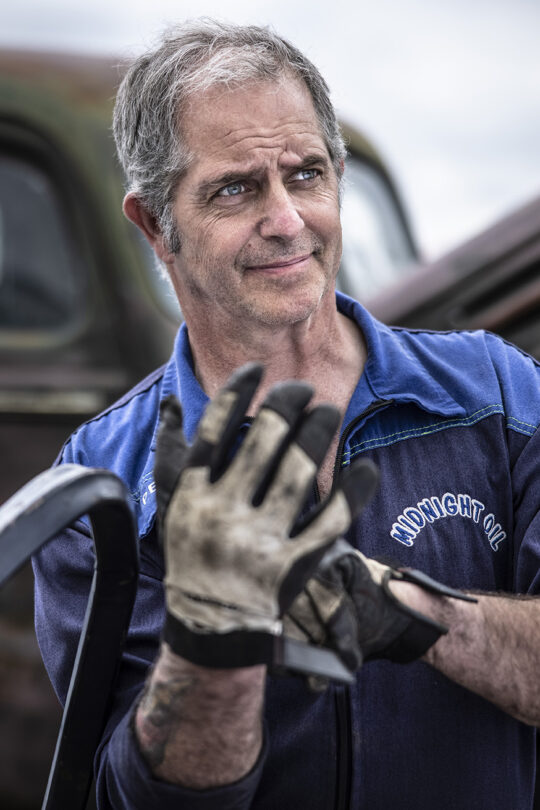 Bush Wreck Rescue | Omnifilm Entertainment Ltd.